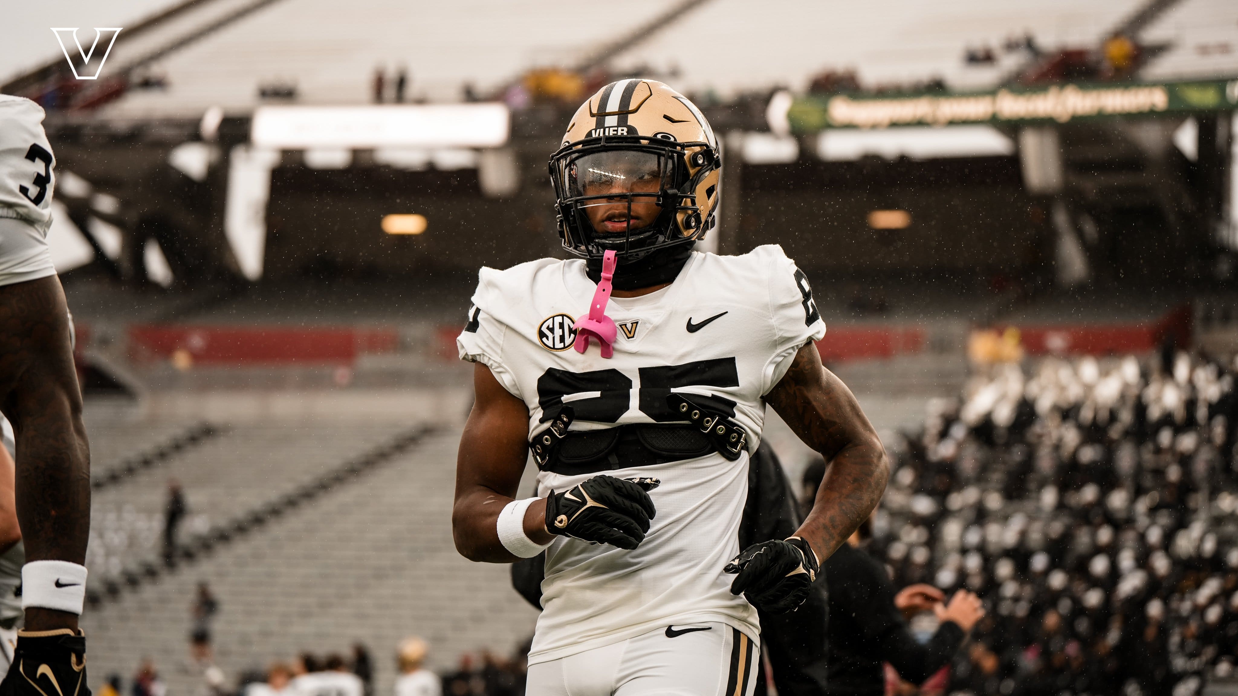 A Deep Dive Into Vanderbilt - 90.3 THE ROCK Volunteer Radio