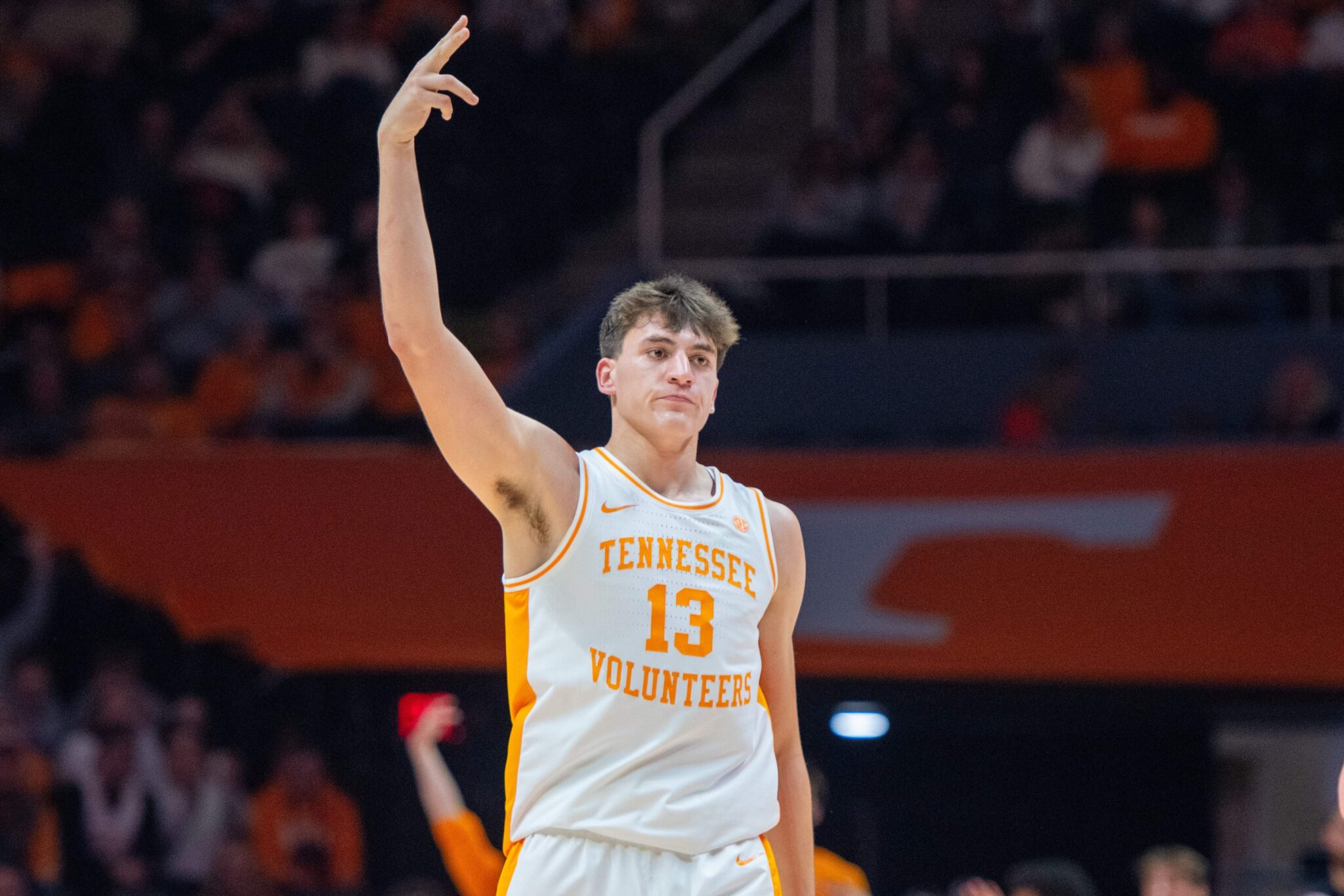 Estrella’s Career Night Carries No. 20 Vols To Victory Over North ...